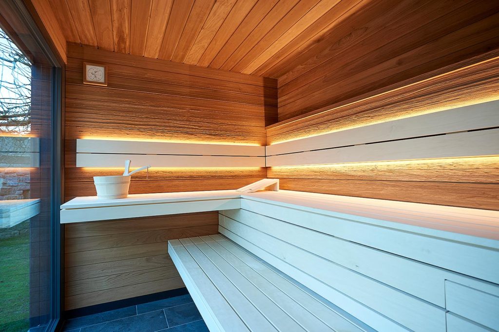 Properly use a sauna in 8 steps: how long, how often...